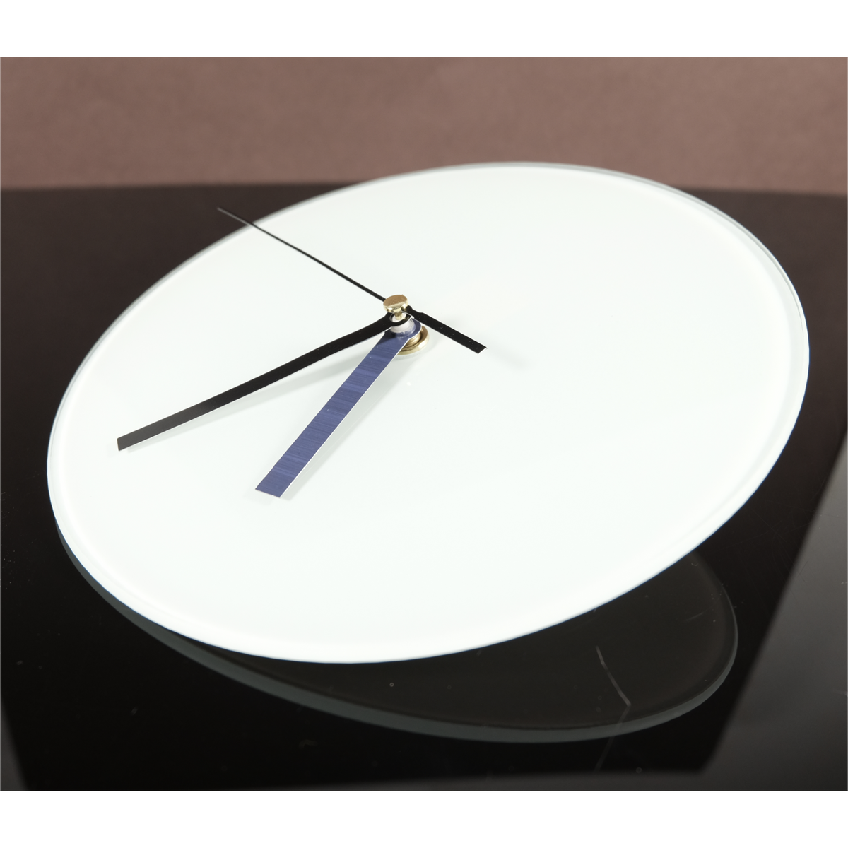 BL-27 Crystal Clock Photo Frame Round BL 01 180 mm Diameter – Suarez Arts